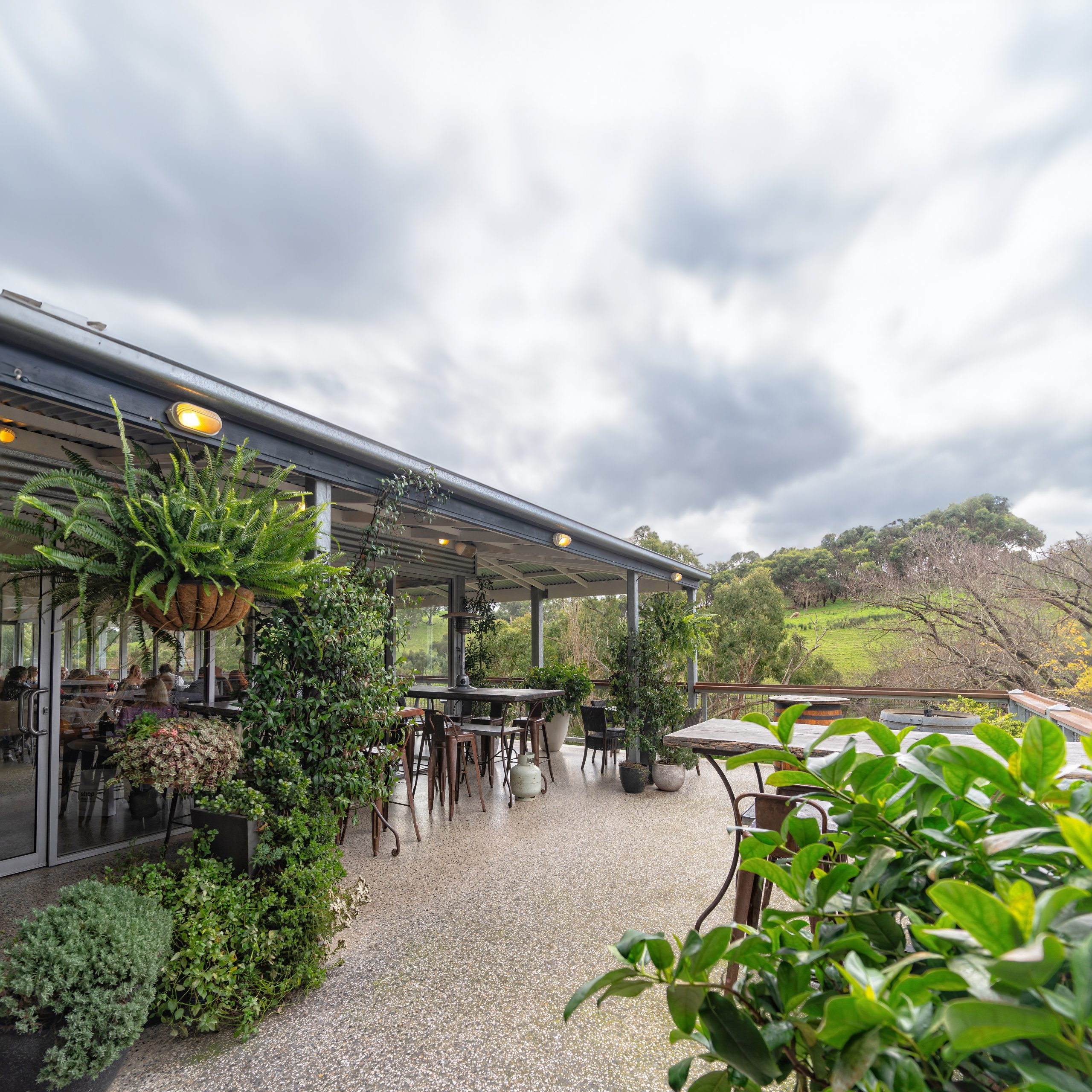 Adelaide Hills Pub with a View | Inglewood Inn
